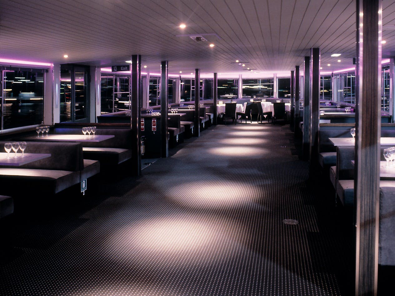 M.V. Erasmus | Dining | M.V. Erasmus