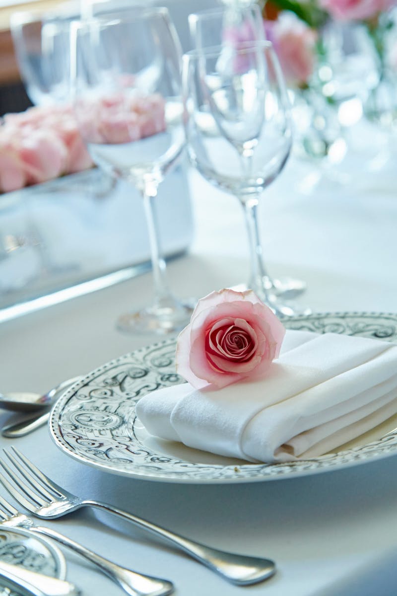 Horace Cutler | Dining | London Marriott Hotel County Hall