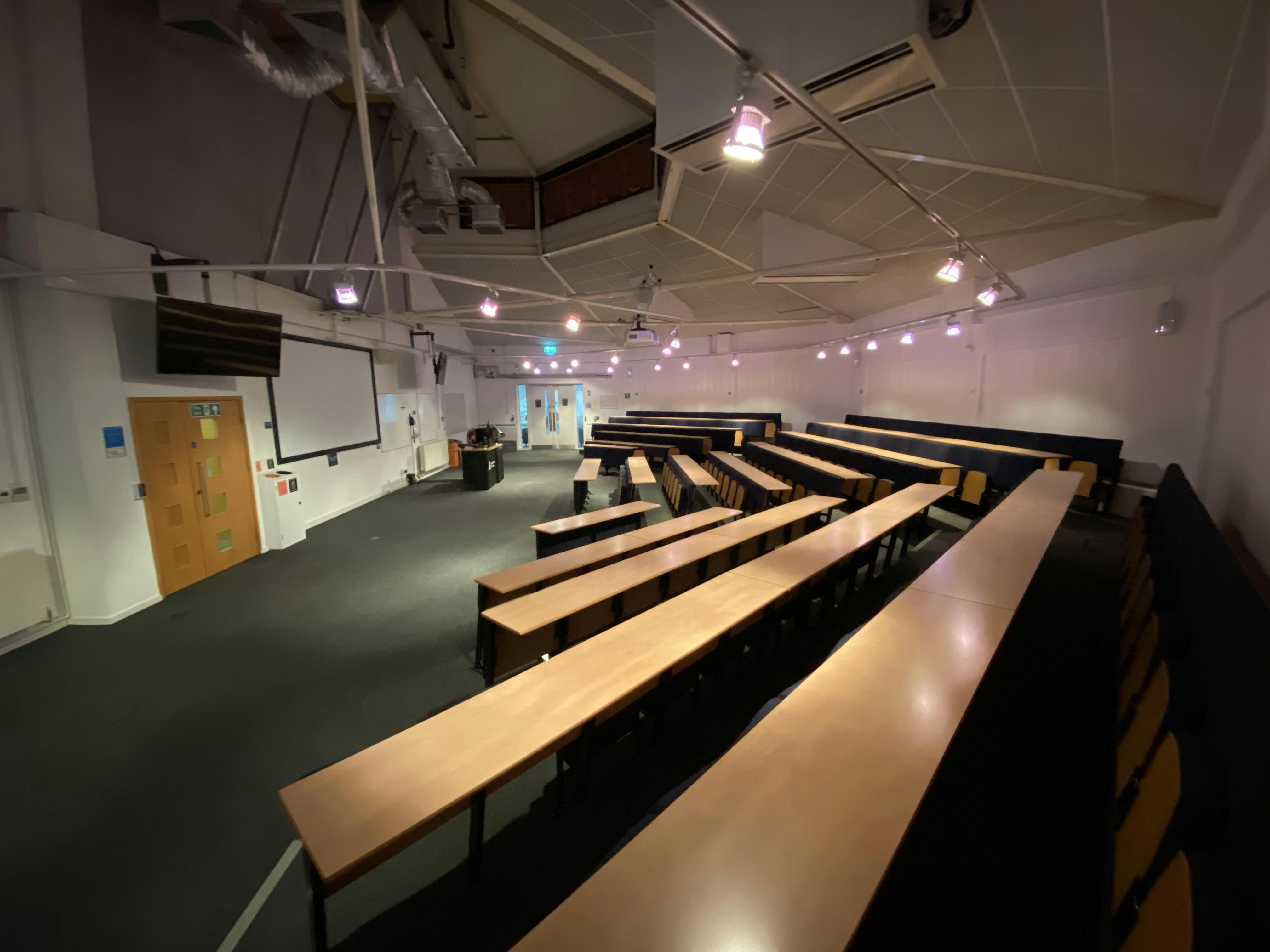 QUE 101 | Business | ARU Venue Hire - Chelmsford | Hire Space