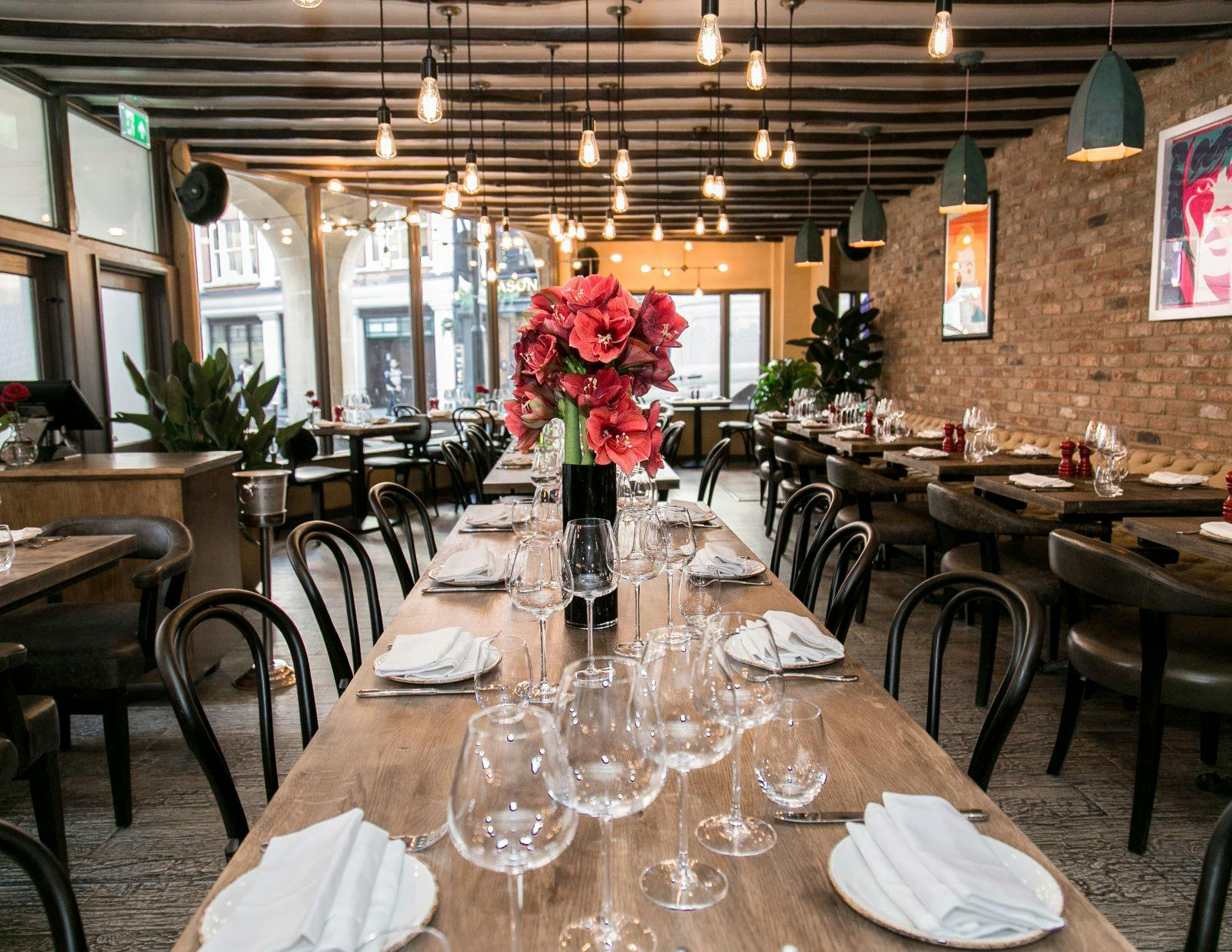 Wilfred's Lounge, Bar & Terrace | Business | Maddox Club Mayfair