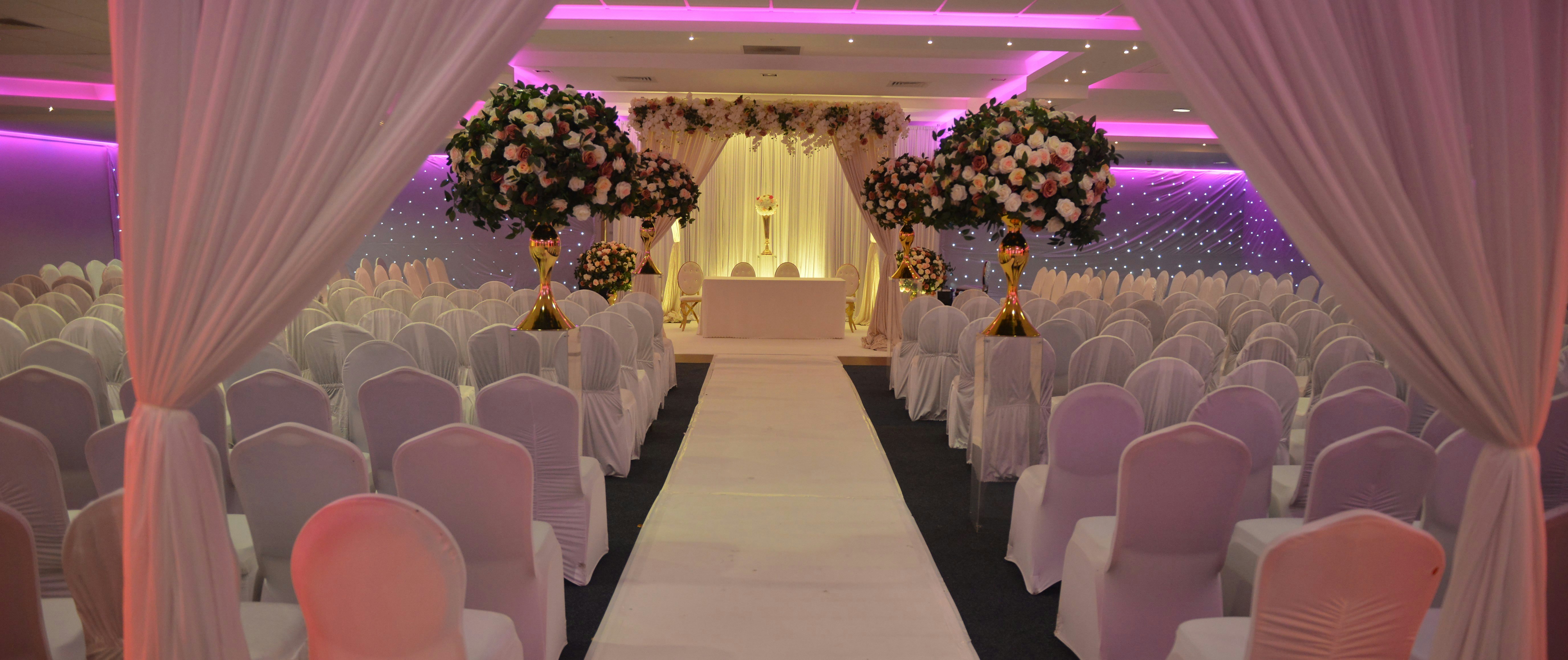 Executive lounge | Weddings | Royale Banqueting Suite