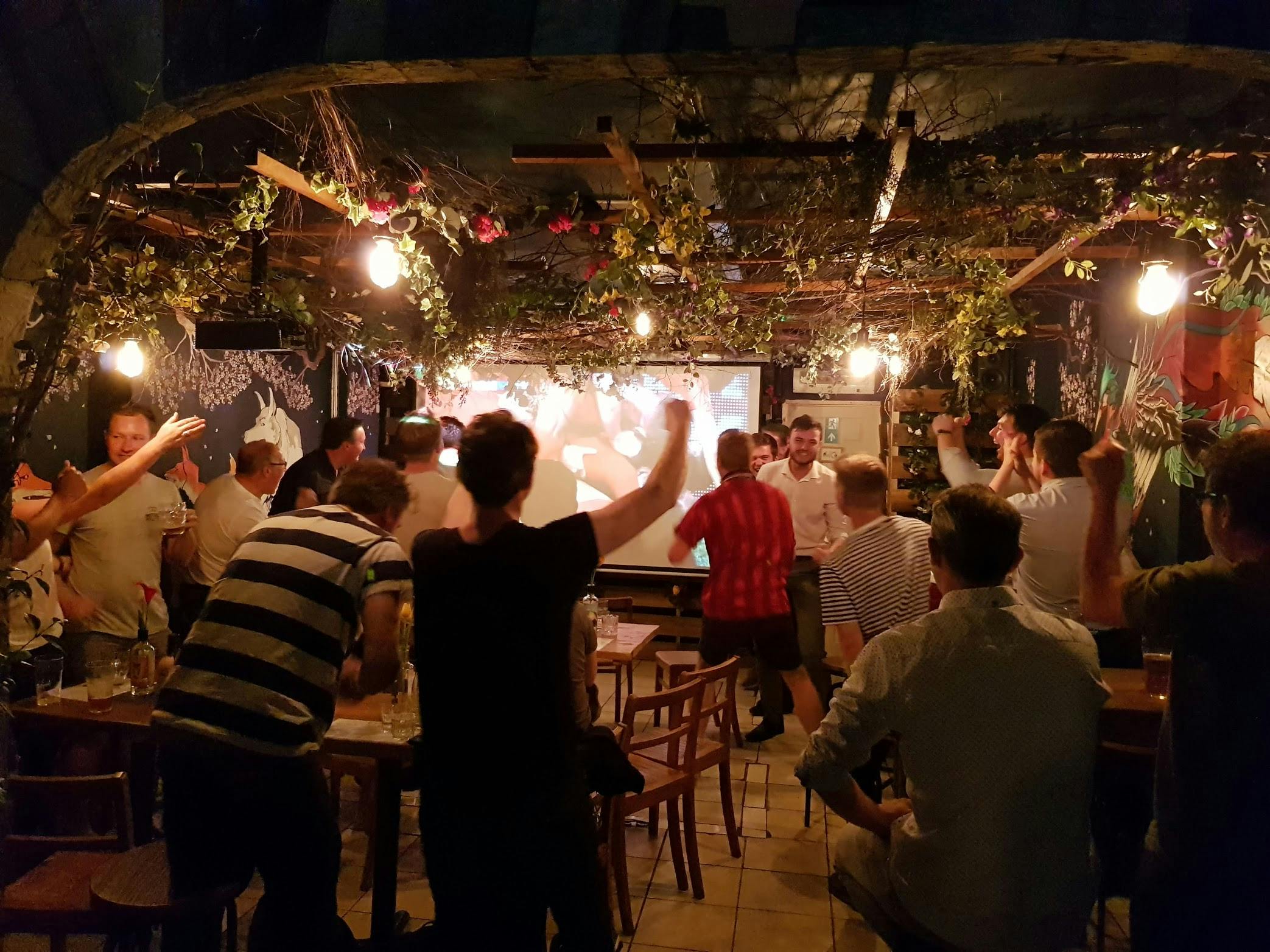 BATCH Cocktail Bar | Screenings | BATCH