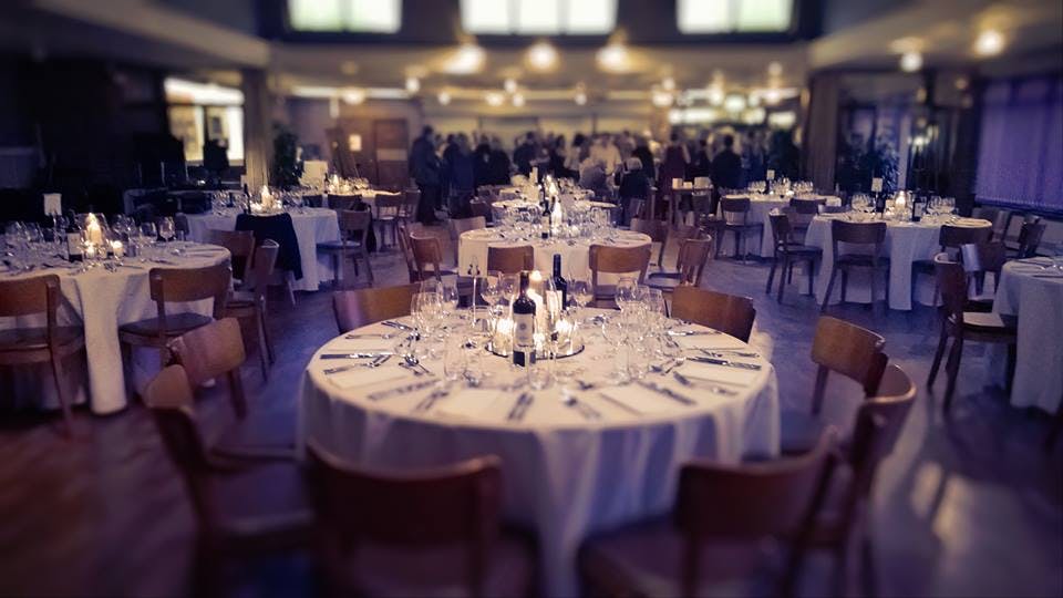 Main room | Weddings | Guildford Cathedral | All the best venues