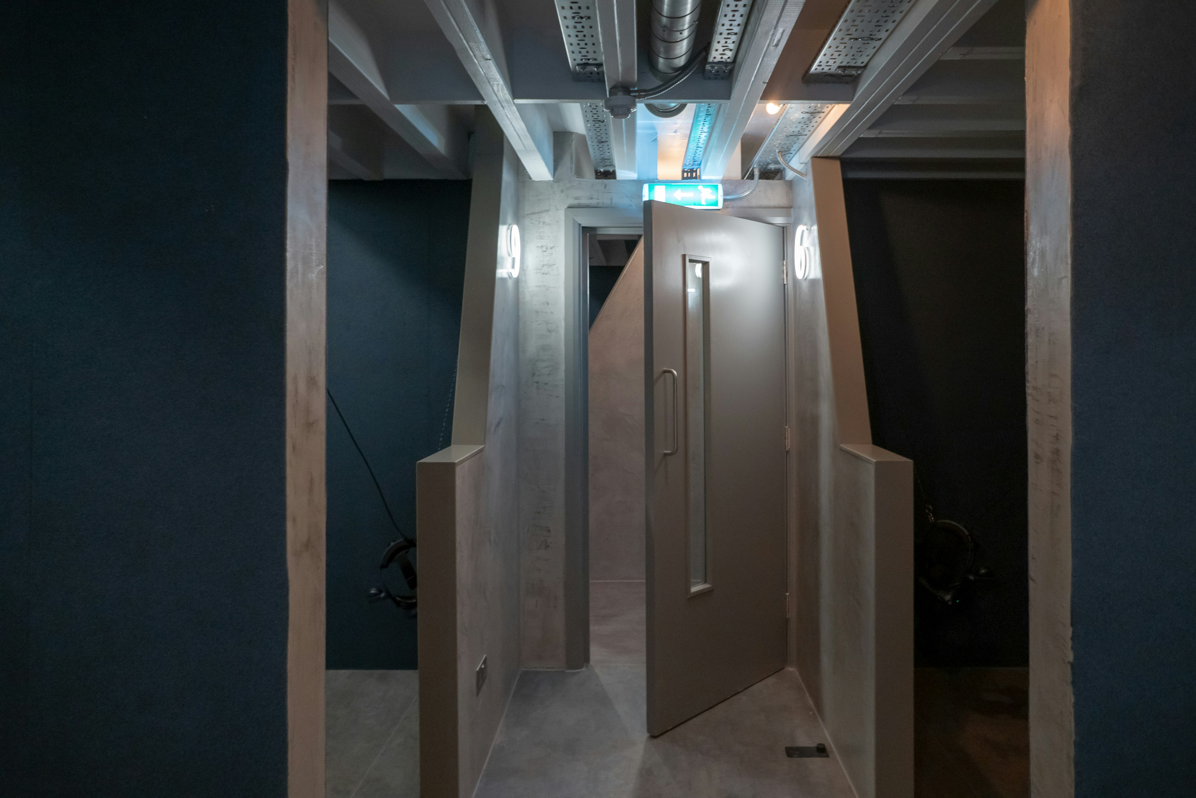 DNA Virtual Reality Arcade | Film and Photo | DNA VR Battersea Power ...