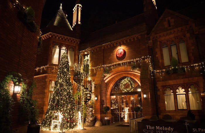 The Melody Restaurant | Dining | The Melody Restaurant at St Paul's Hotel