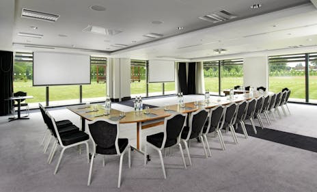 Grand Syon Ballroom | Business | Hilton London Syon Park